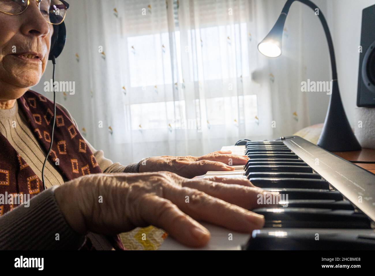 Grandmother of performance art hi-res stock photography and images - Alamy