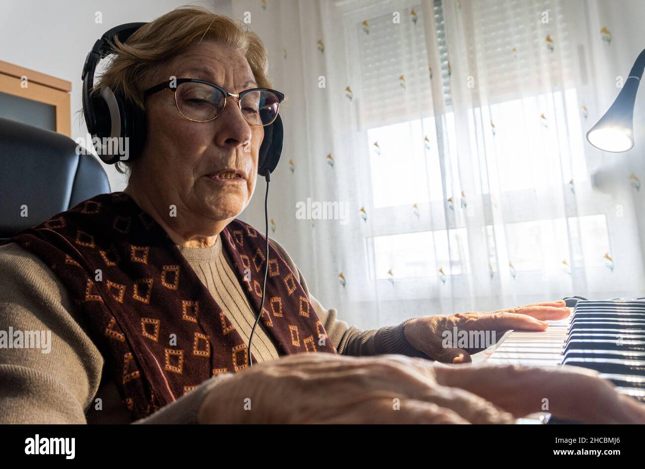 Grandmother of performance art hi-res stock photography and images - Alamy