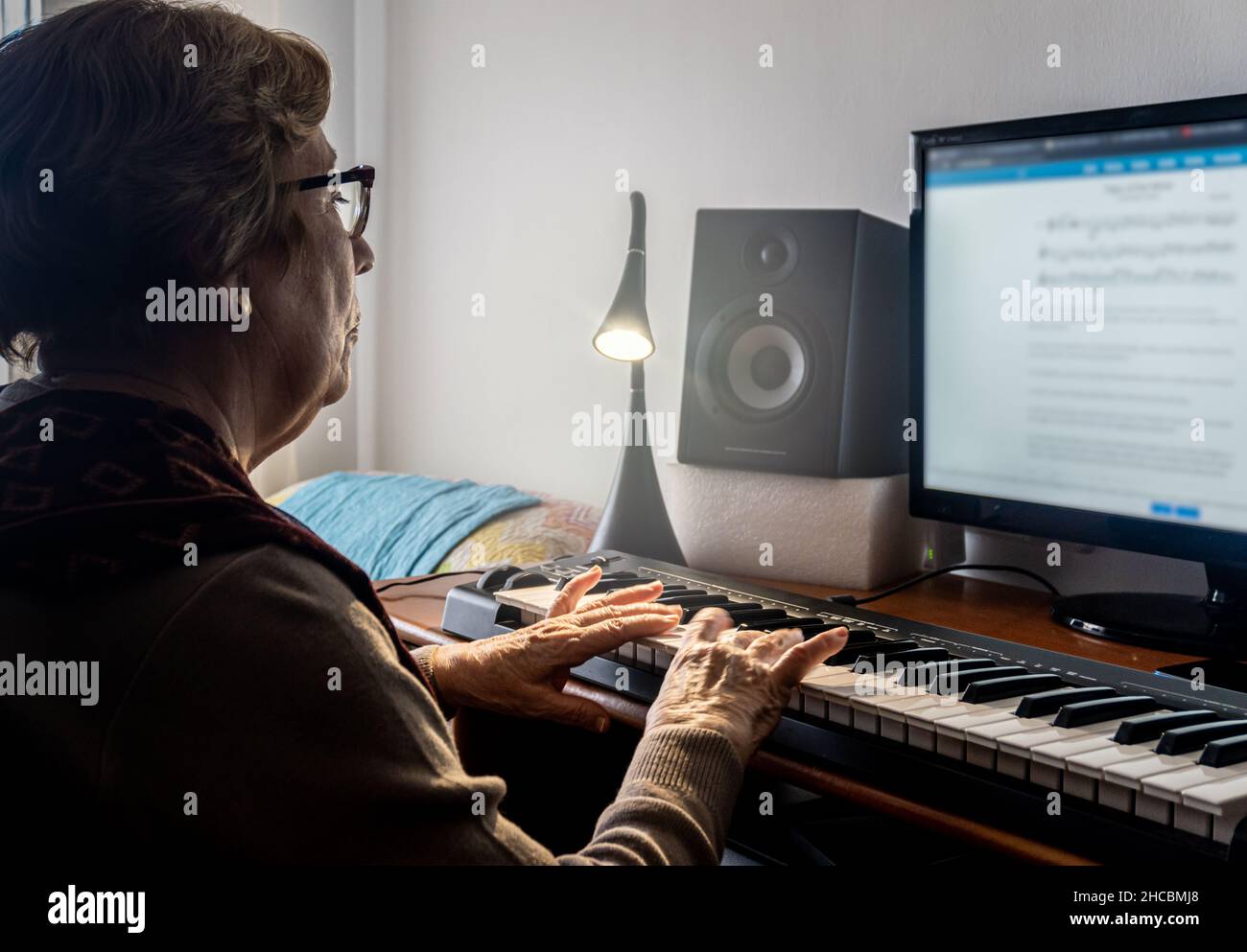 Grandmother of performance art hi-res stock photography and images - Alamy