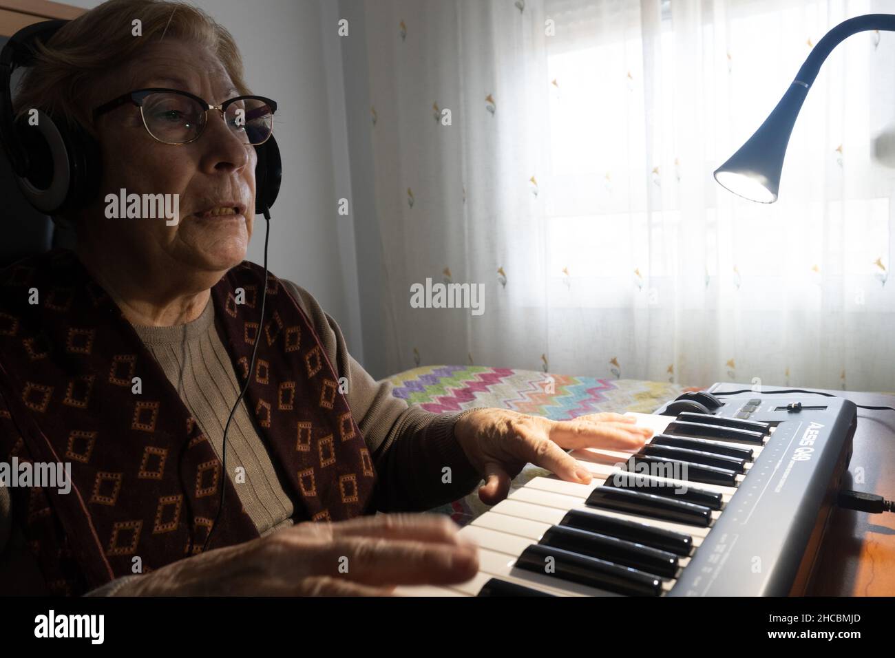 Grandmother of performance art hi-res stock photography and images - Alamy