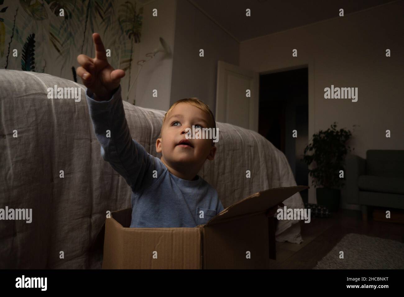 Indoors inside at home hi-res stock photography and images - Alamy