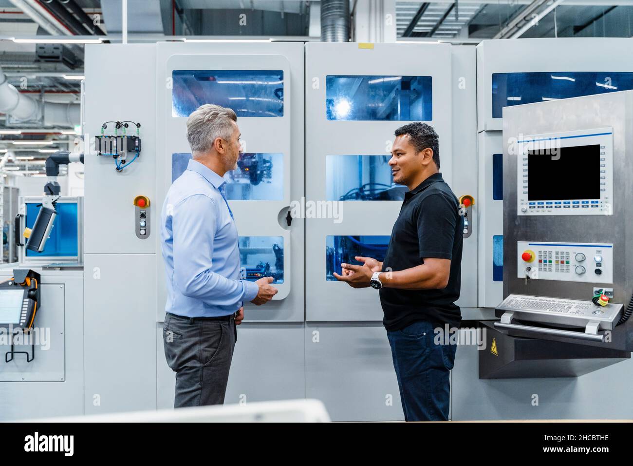 Maintenance discussion hi-res stock photography and images - Alamy