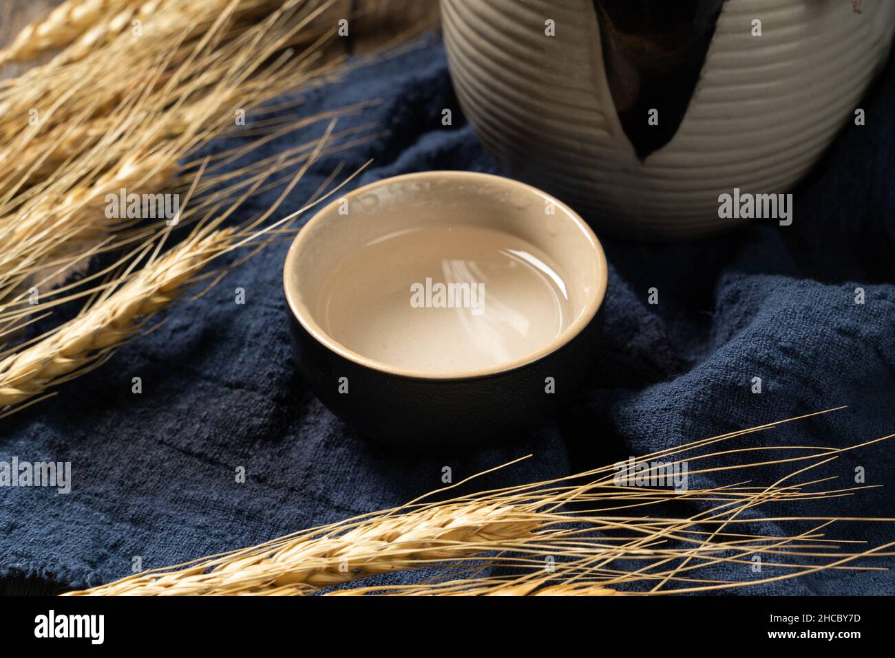 Chinese alcohol drink hi-res stock photography and images - Alamy