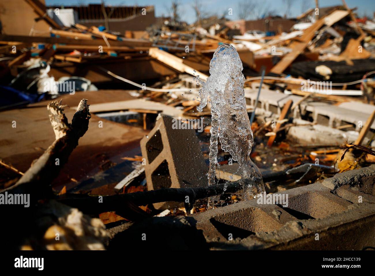Waterline debris hi-res stock photography and images - Alamy