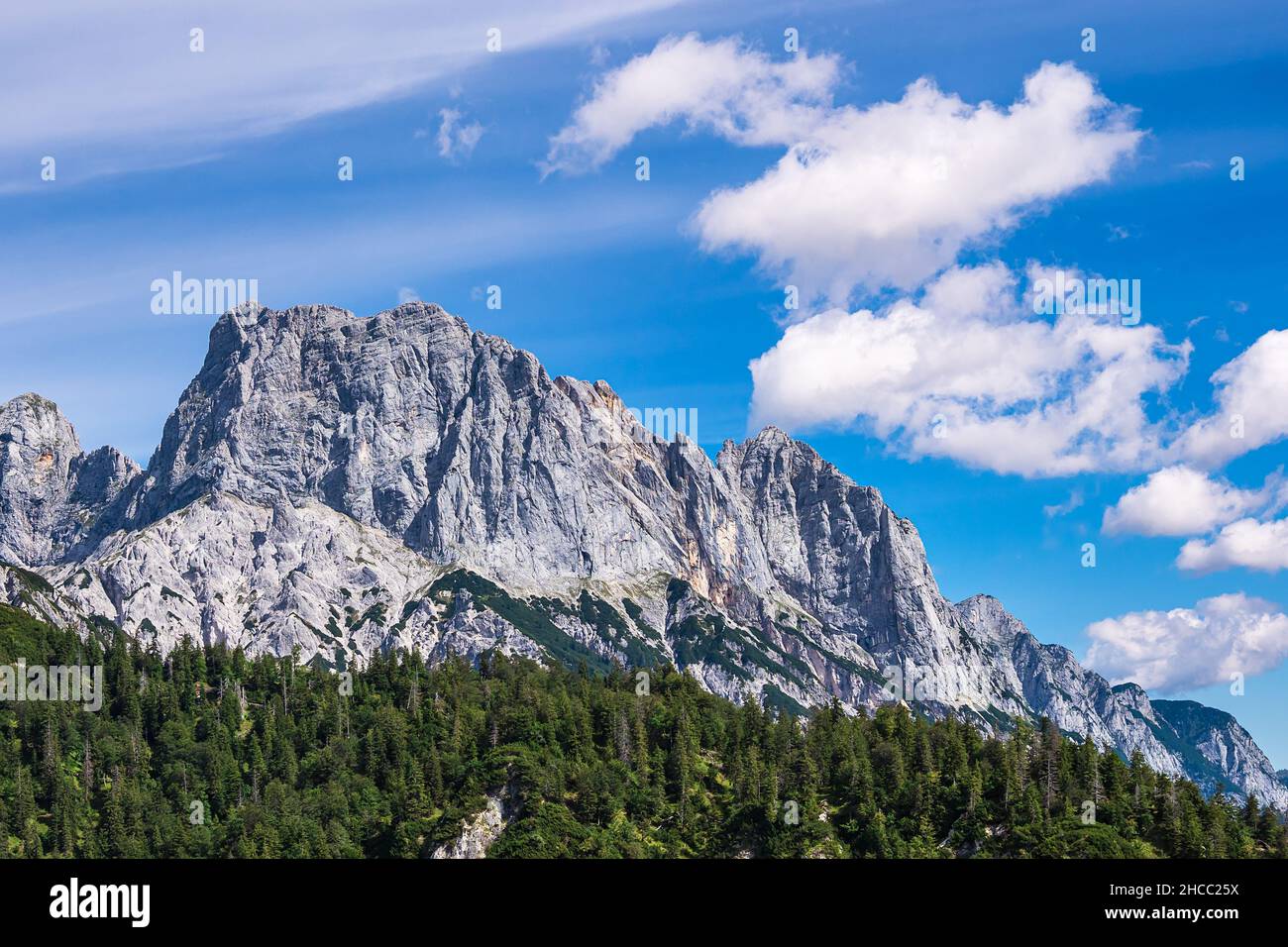 View to the mountain range Wilder Kaiser in the Alps, Austria Stock ...