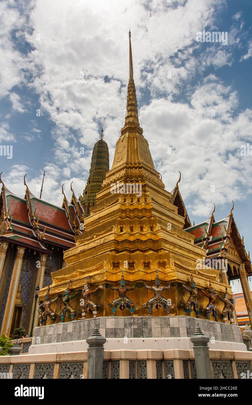 Depiction of giants lifting the temple at 250 year old Buddhist Temple ...
