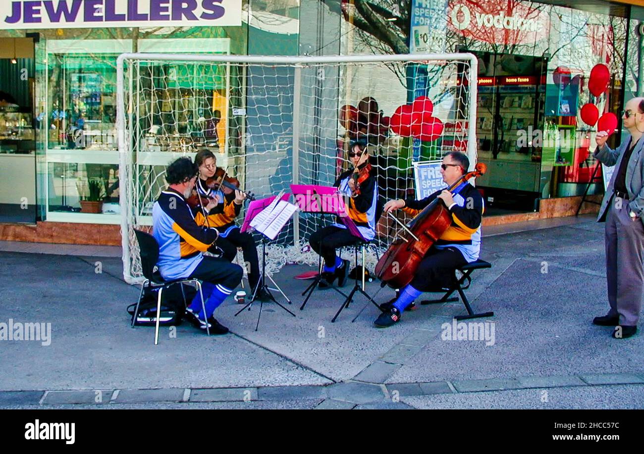 Australia canberra shopping street hi-res stock photography and images ...