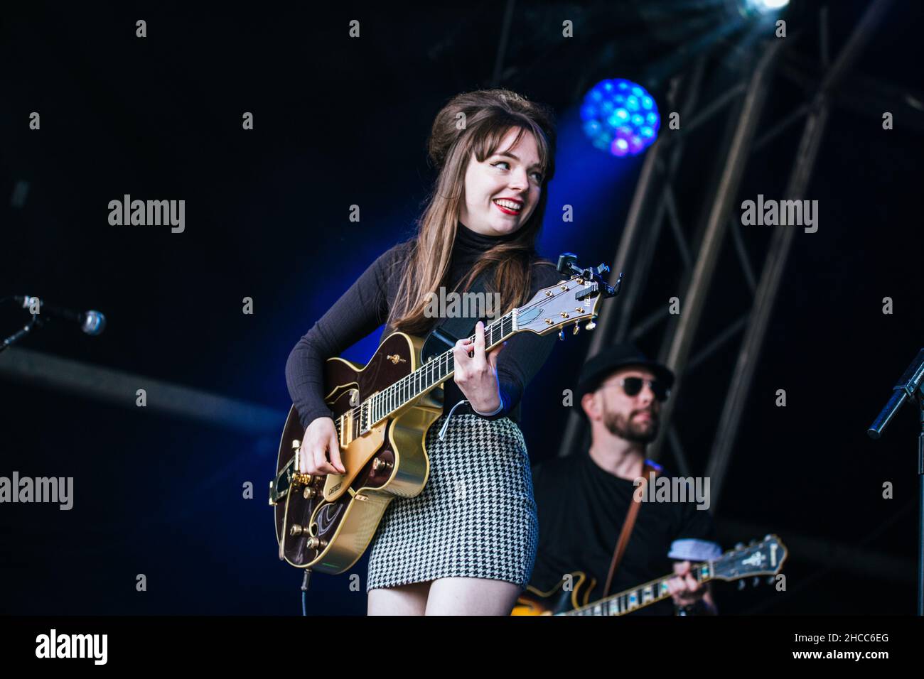 Emily capell singer hi-res stock photography and images - Alamy