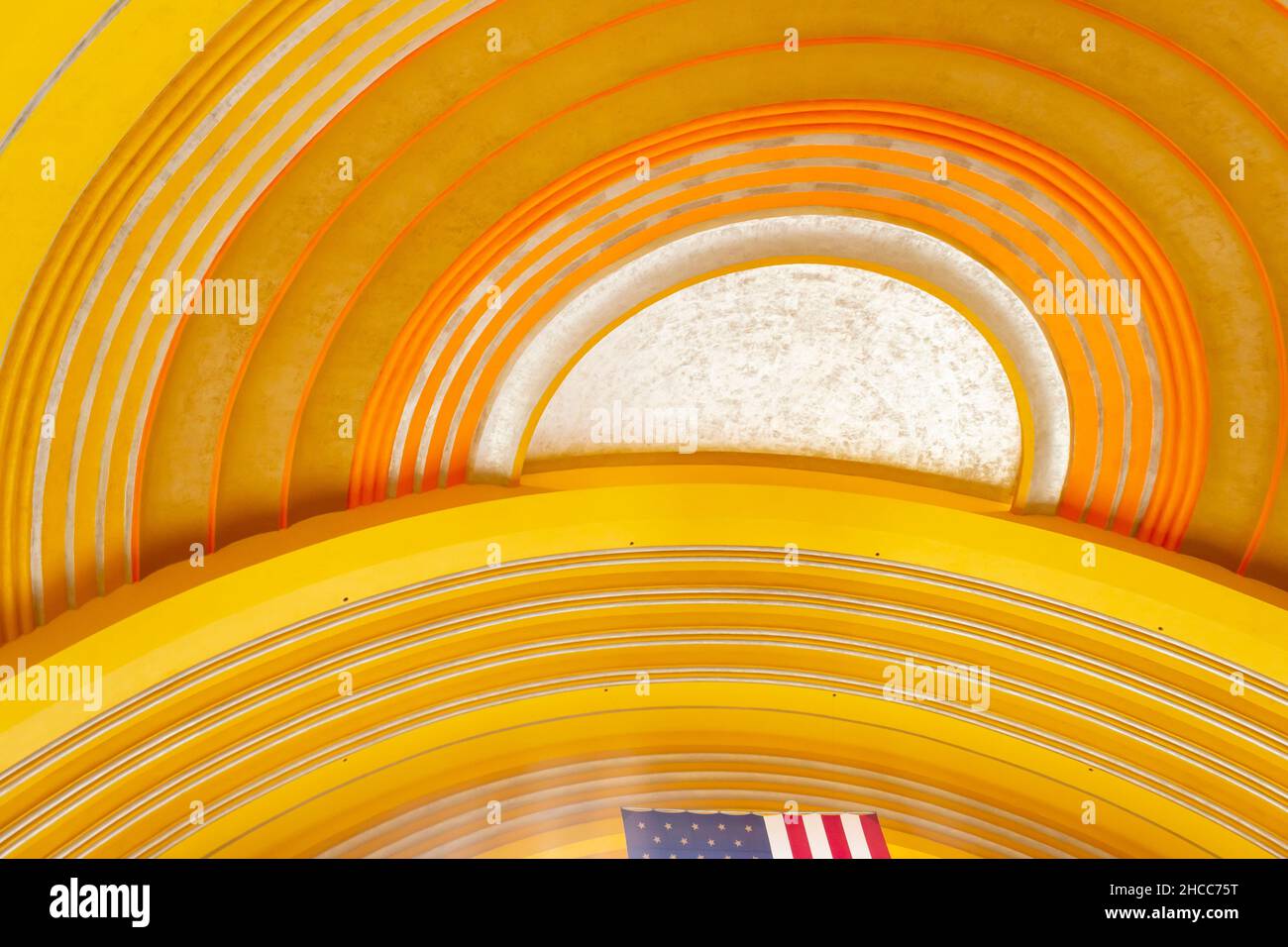 Cincinnati Union Terminal is an Art Deco intercity train station and ...