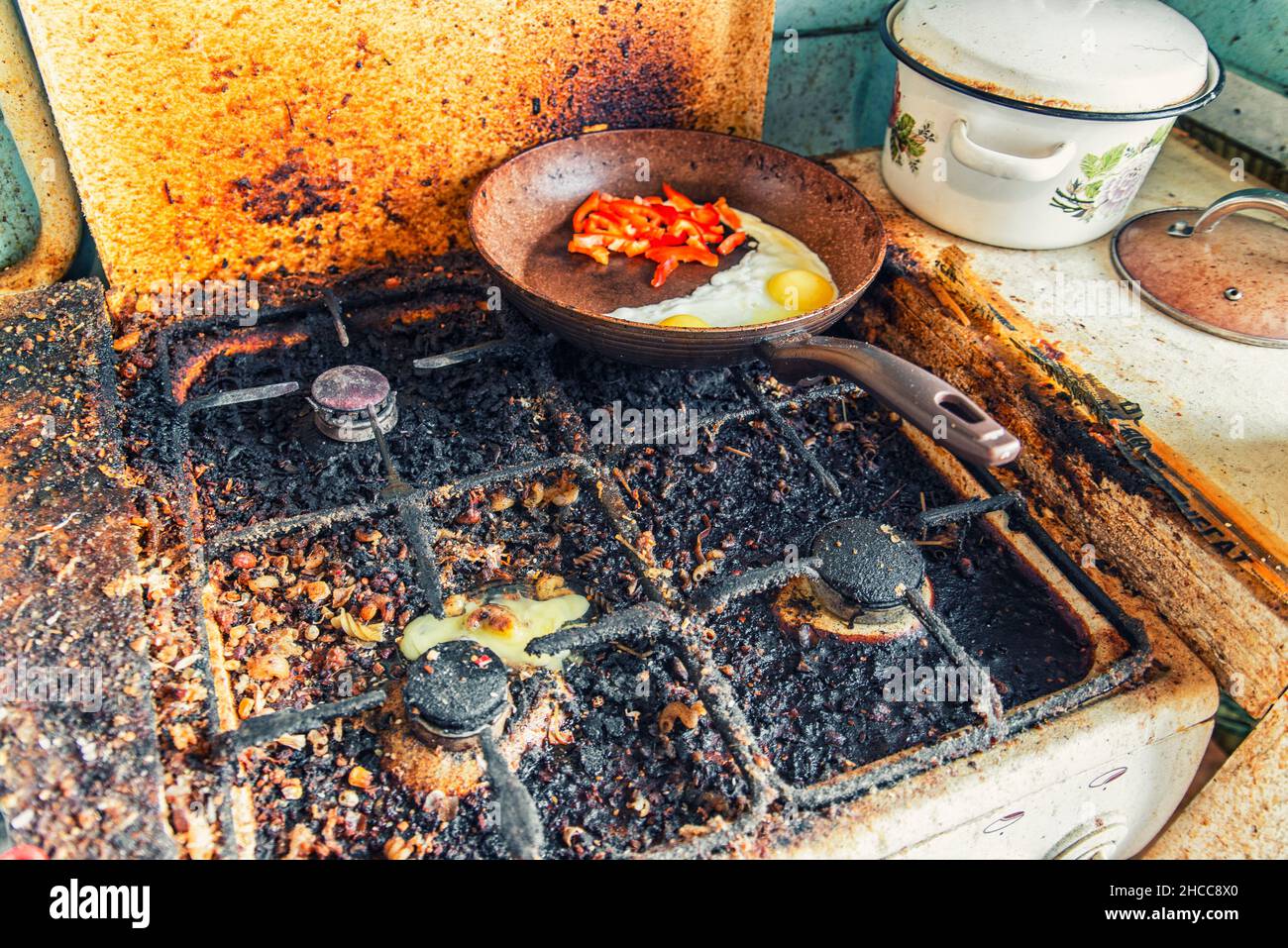 Dirty stove hi-res stock photography and images - Alamy