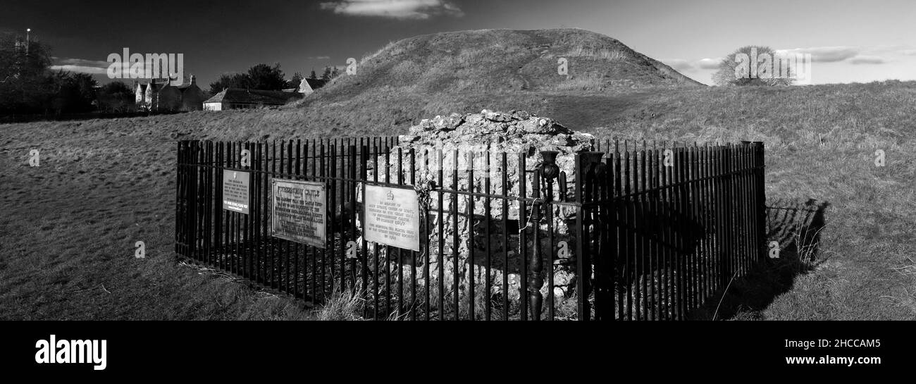The ruins of Fotheringhay Castle, river Nene, Fotheringhay village ...