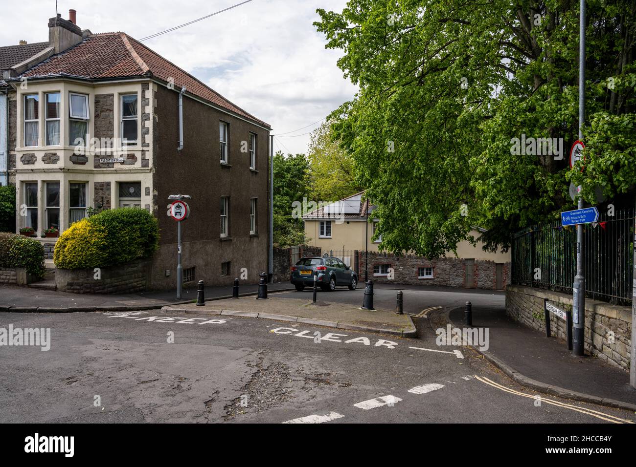 Modal filter hi-res stock photography and images - Alamy