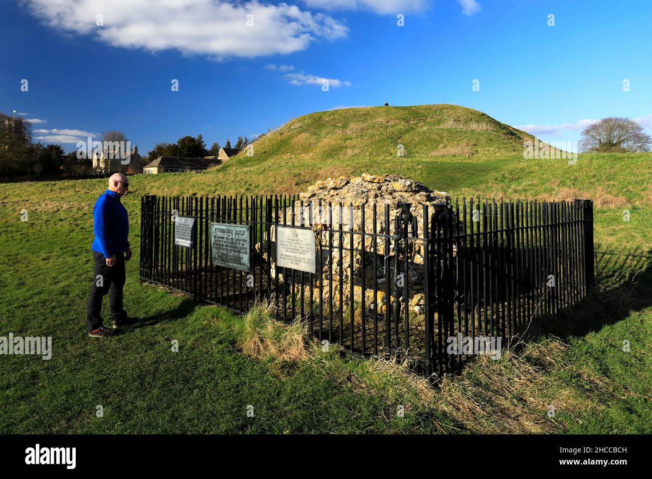 The ruins of Fotheringhay Castle, river Nene, Fotheringhay village ...