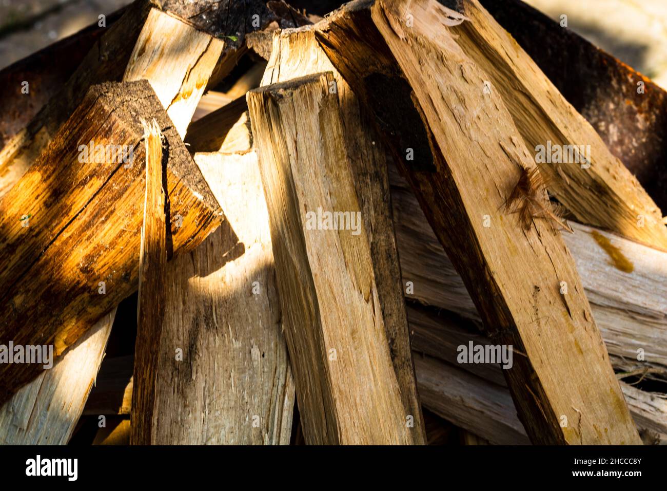 Chopped wood prepared for barbecue Stock Photo - Alamy
