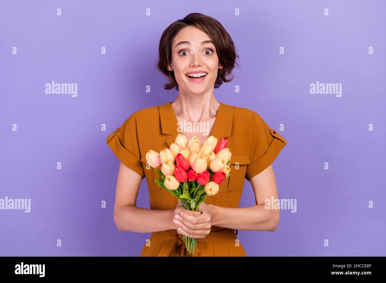 Photo of young excited woman happy positive smile surprise get flower ...