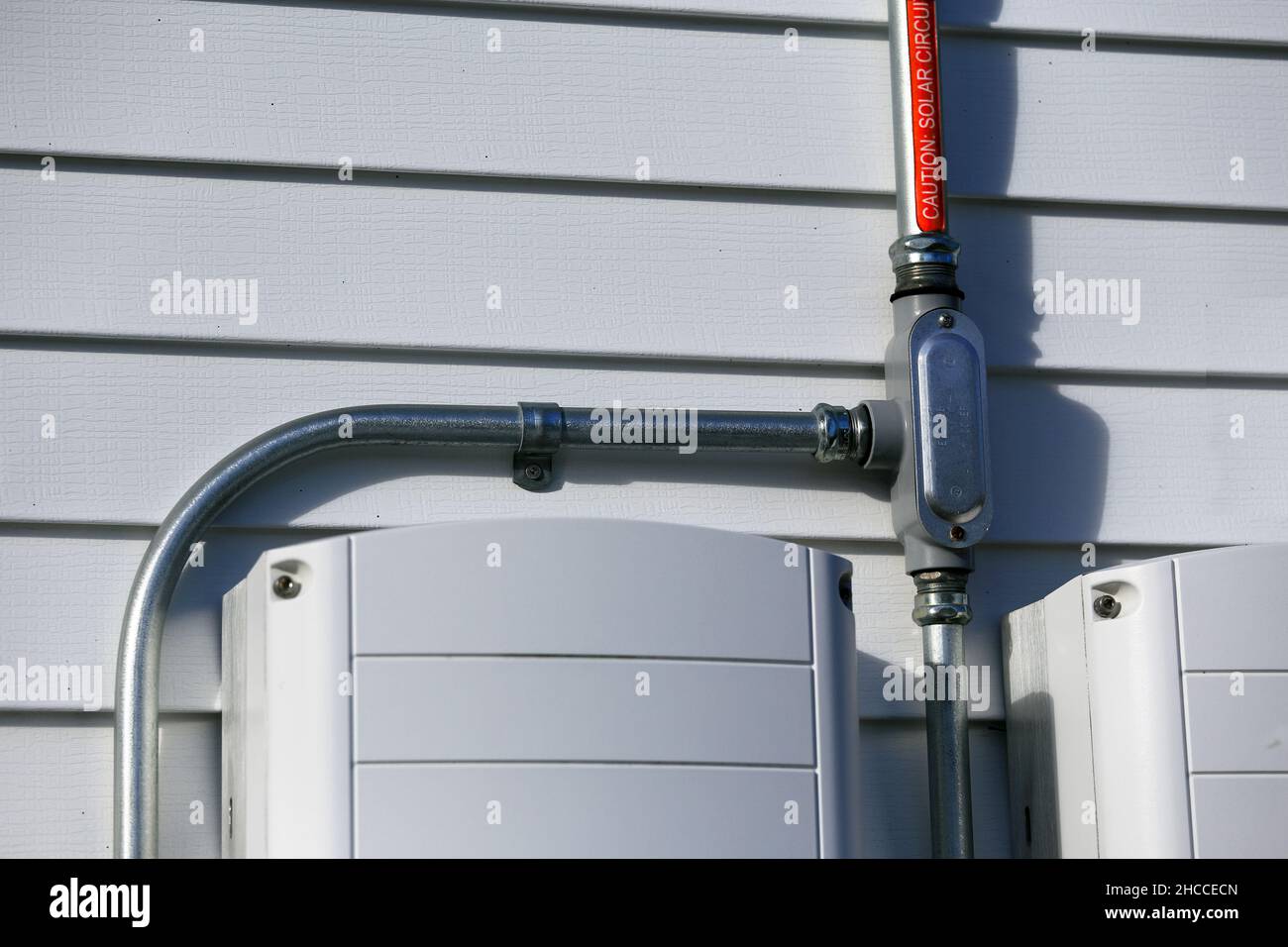 Electrical connections hi-res stock photography and images - Alamy