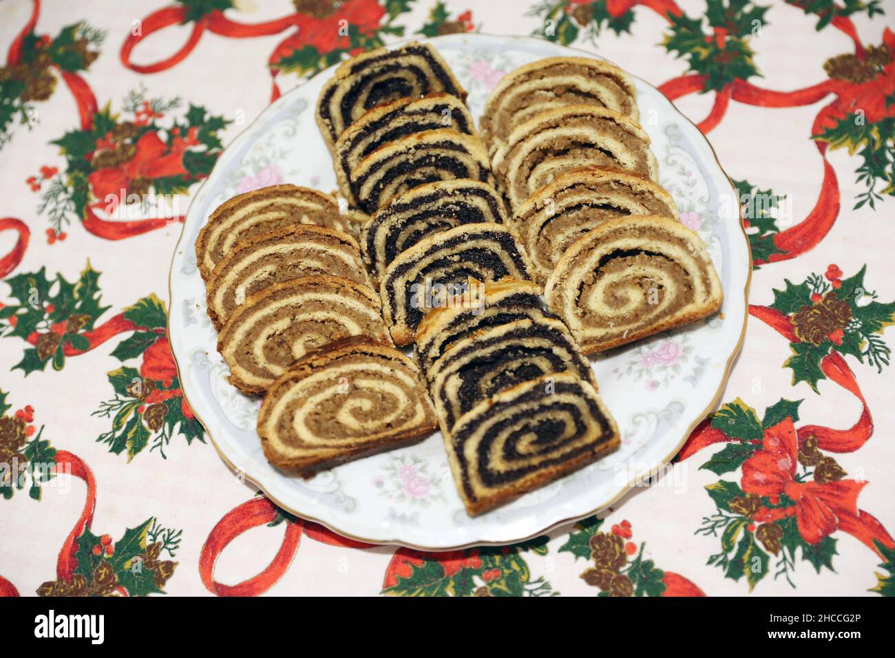 Homemade poppy seeds or walnut roll cakes aka beigli or bejgli slices ...