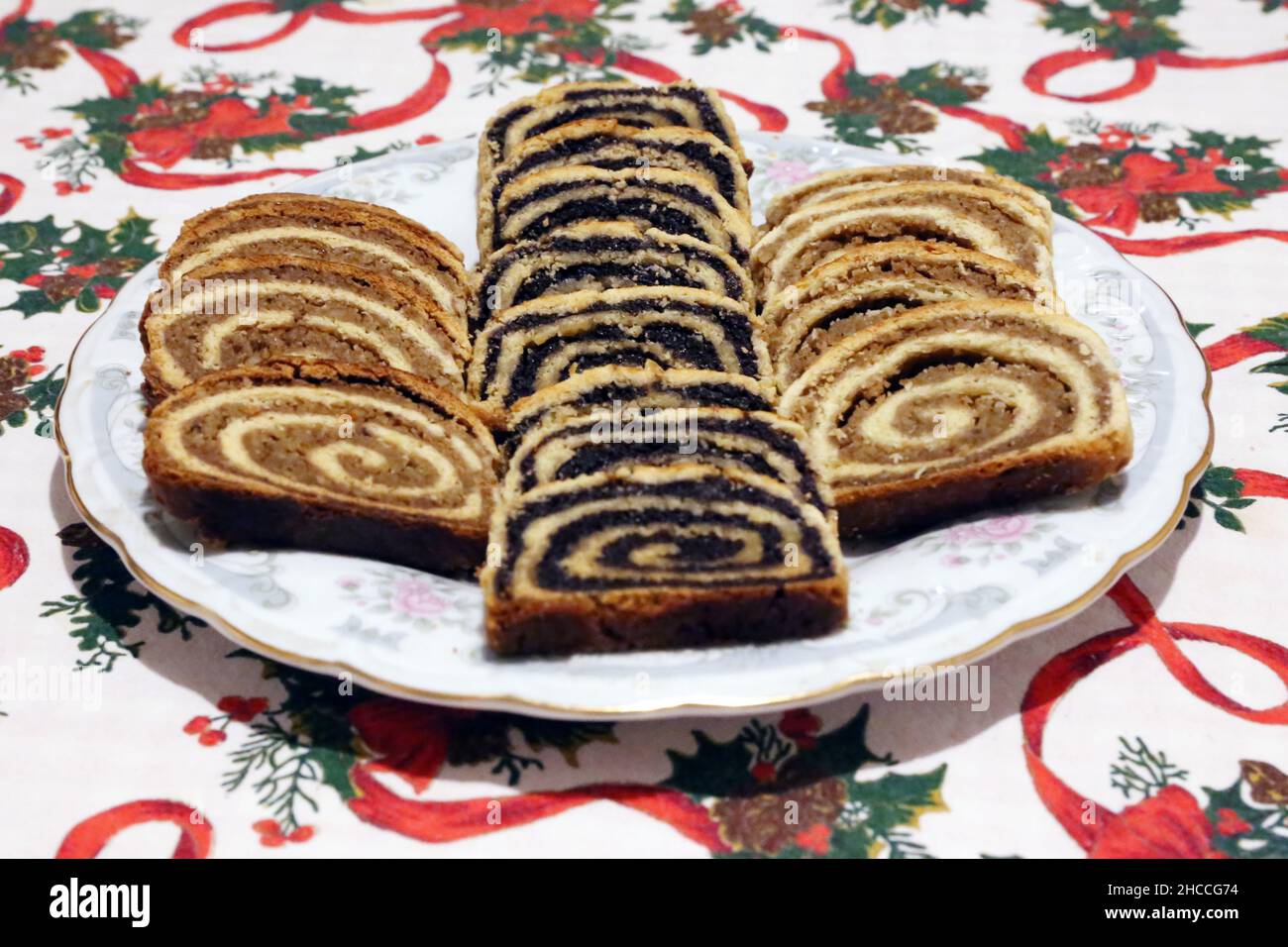 Homemade poppy seeds or walnut roll cakes aka beigli or bejgli slices ...
