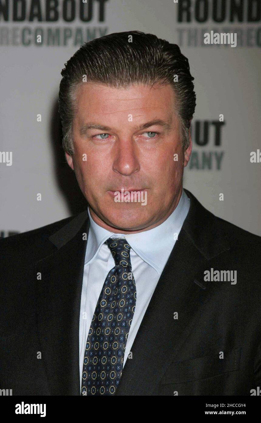 Alec Baldwin attends the Roundabout Theatre Company's 2005 Spring Gala ...