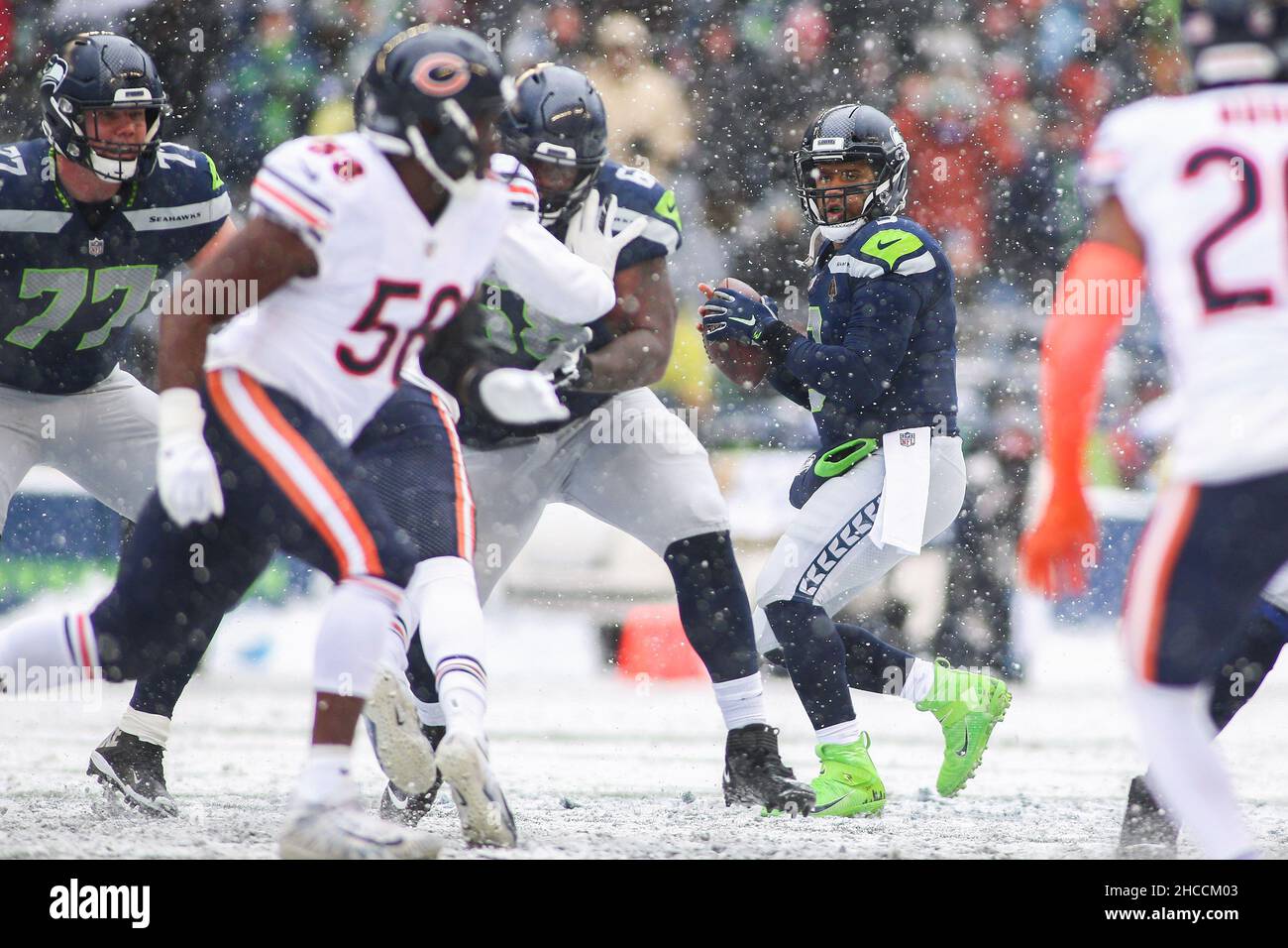 Seattle, WA, USA. 26th Dec, 2021. Seattle Seahawks quarterback Russell ...