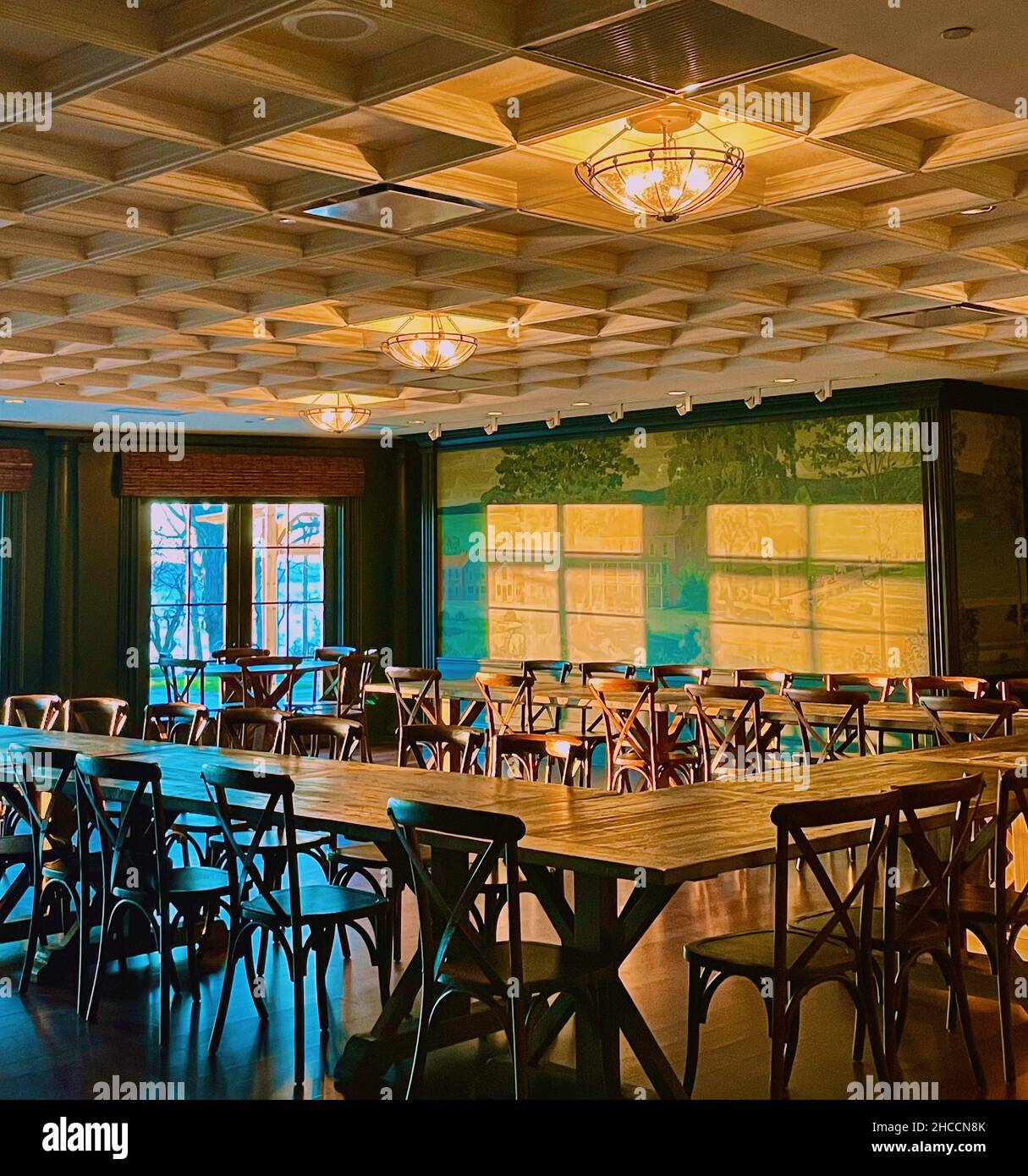 Beautiful sunny empty restaurant interior Stock Photo - Alamy