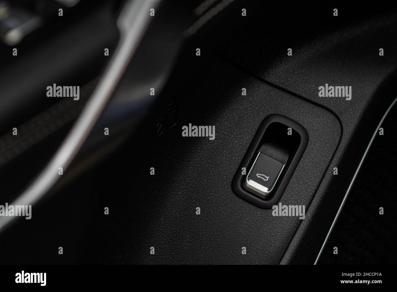 Car trunk open button. Electric trunk switch controller. Car trunk ...