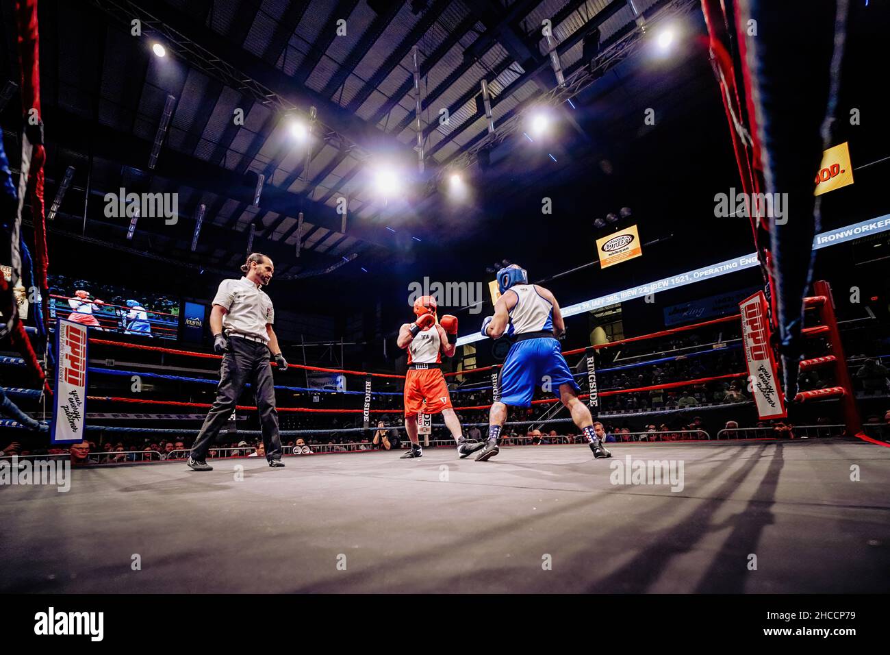 Amateur boxing match in Omaha, Nebraska, USA Stock Photo - Alamy