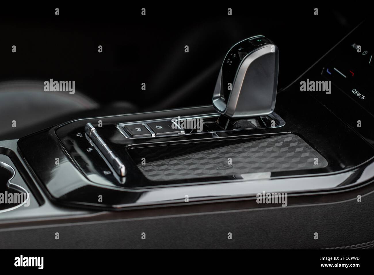 Modern automatic gearbox. Close up of the gearbox transmission handle ...