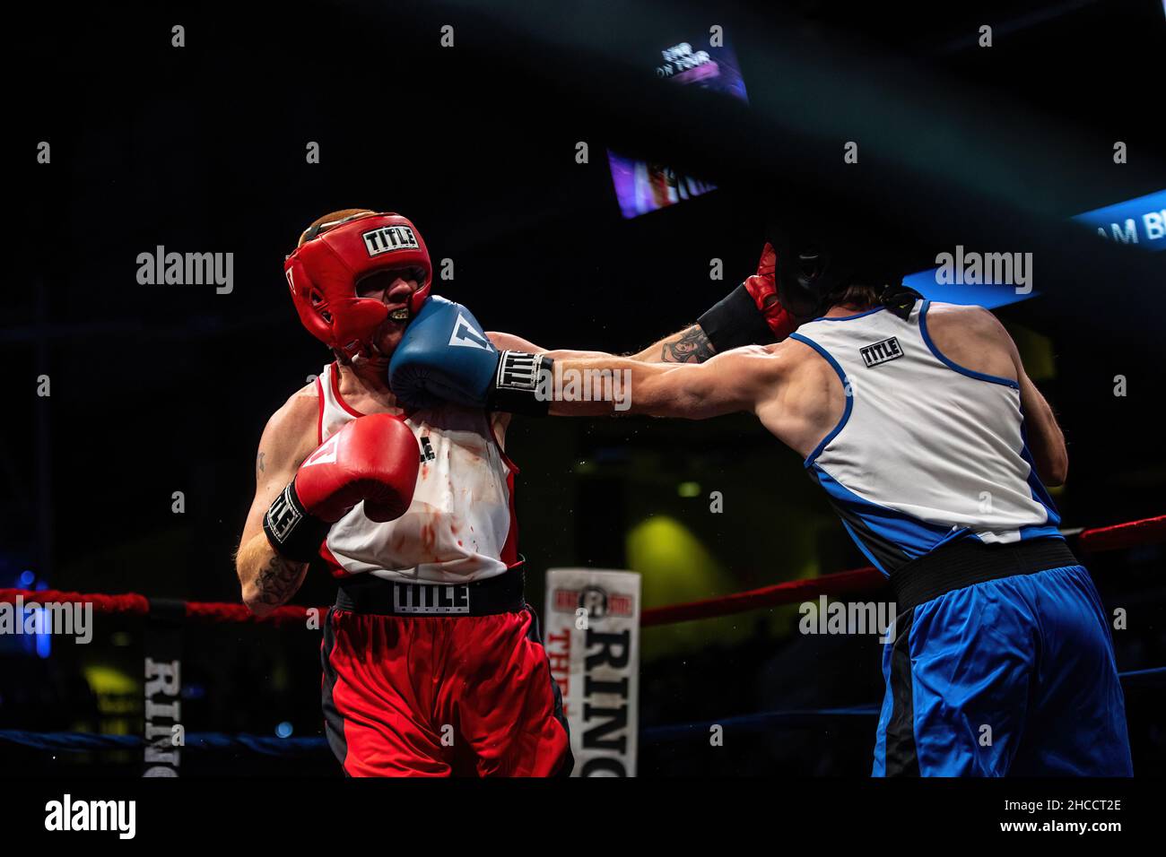 Mike tyson boxing in ring hi-res stock photography and images - Alamy