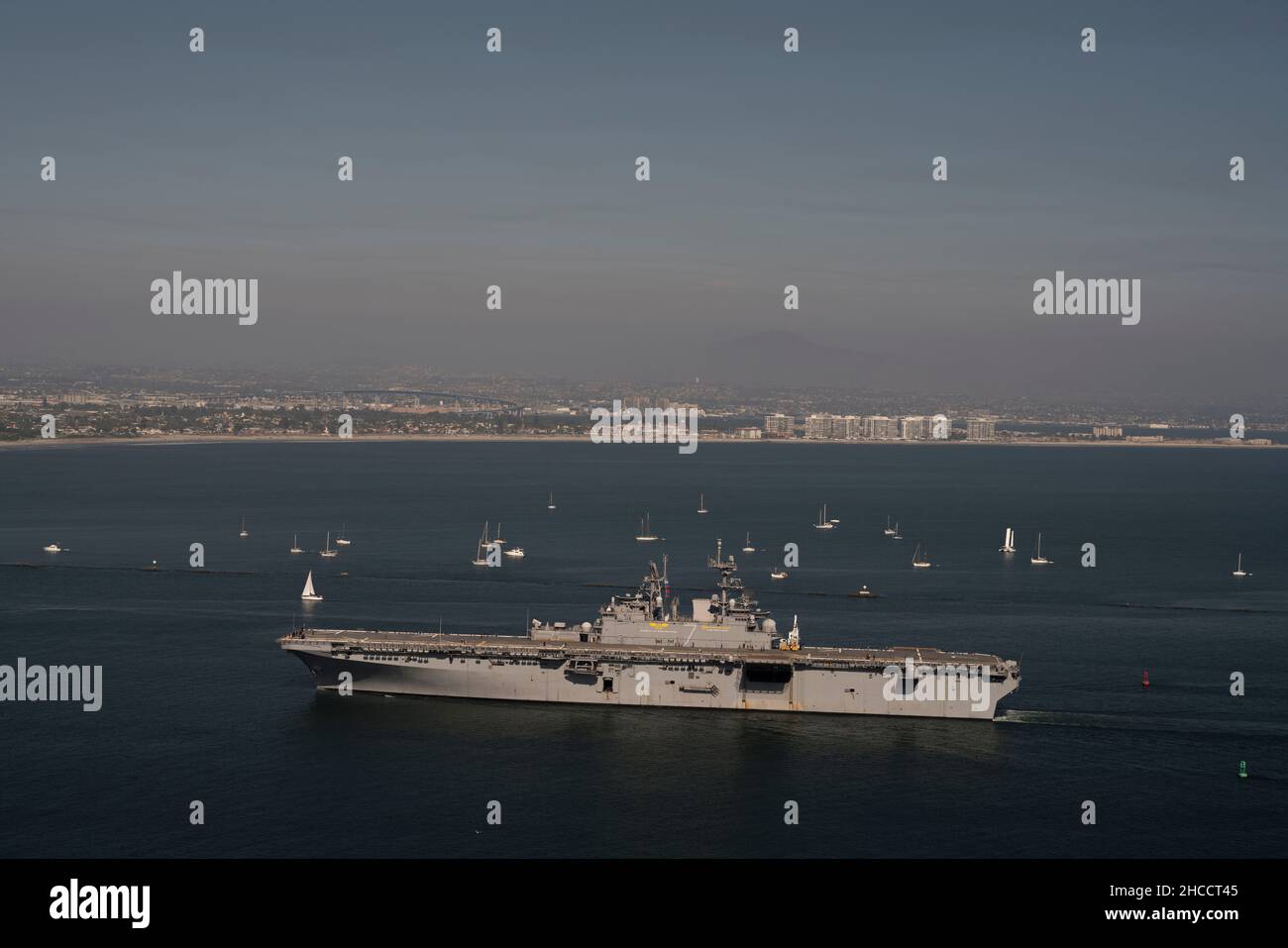 USS Tripoli (LHA-7 Stock Photo - Alamy