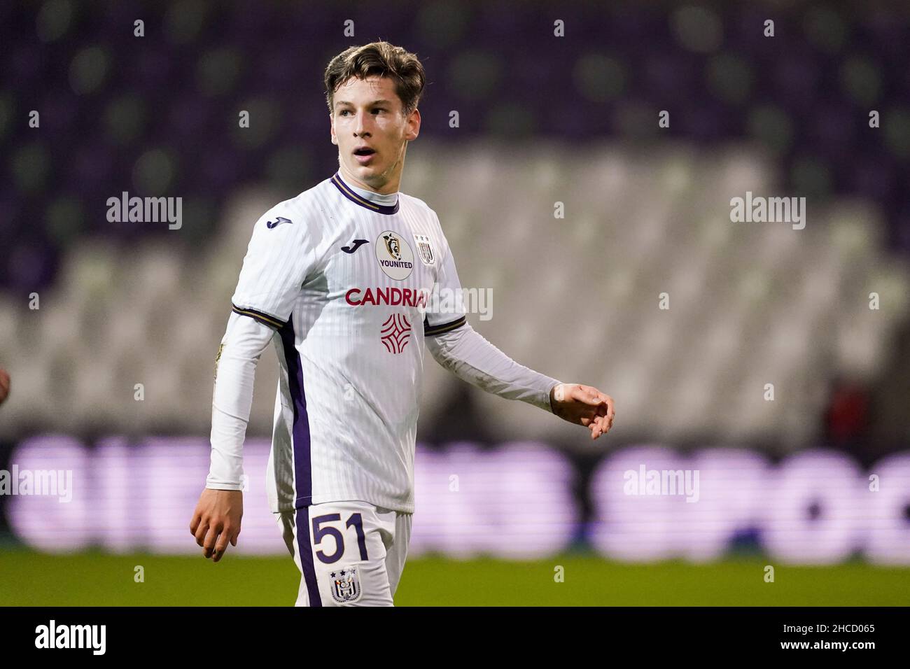ANTWERPEN, BELGIUM - DECEMBER 27: Yari Verschaeren of RSC Anderlecht ...