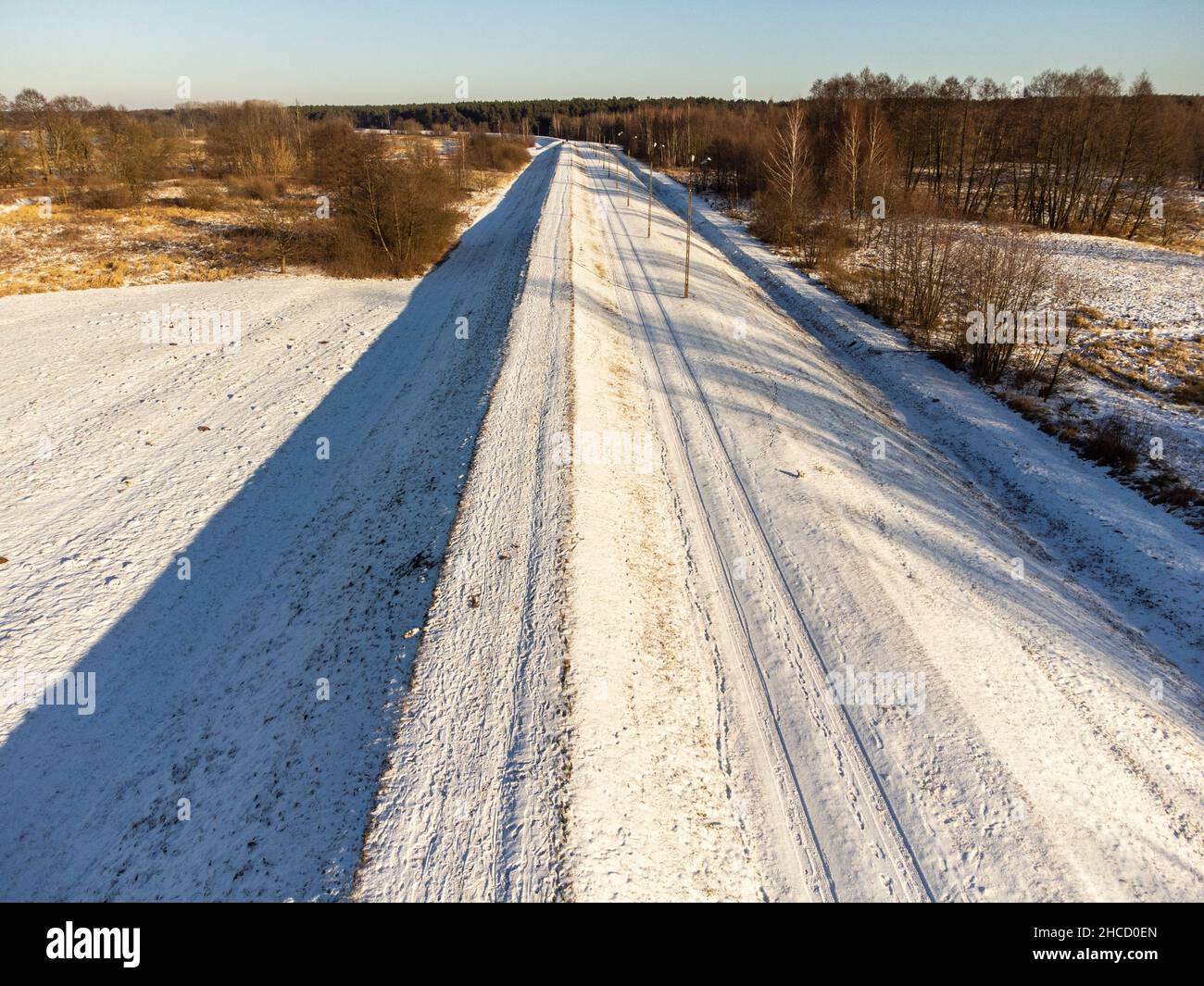 Road embankment hi-res stock photography and images - Alamy