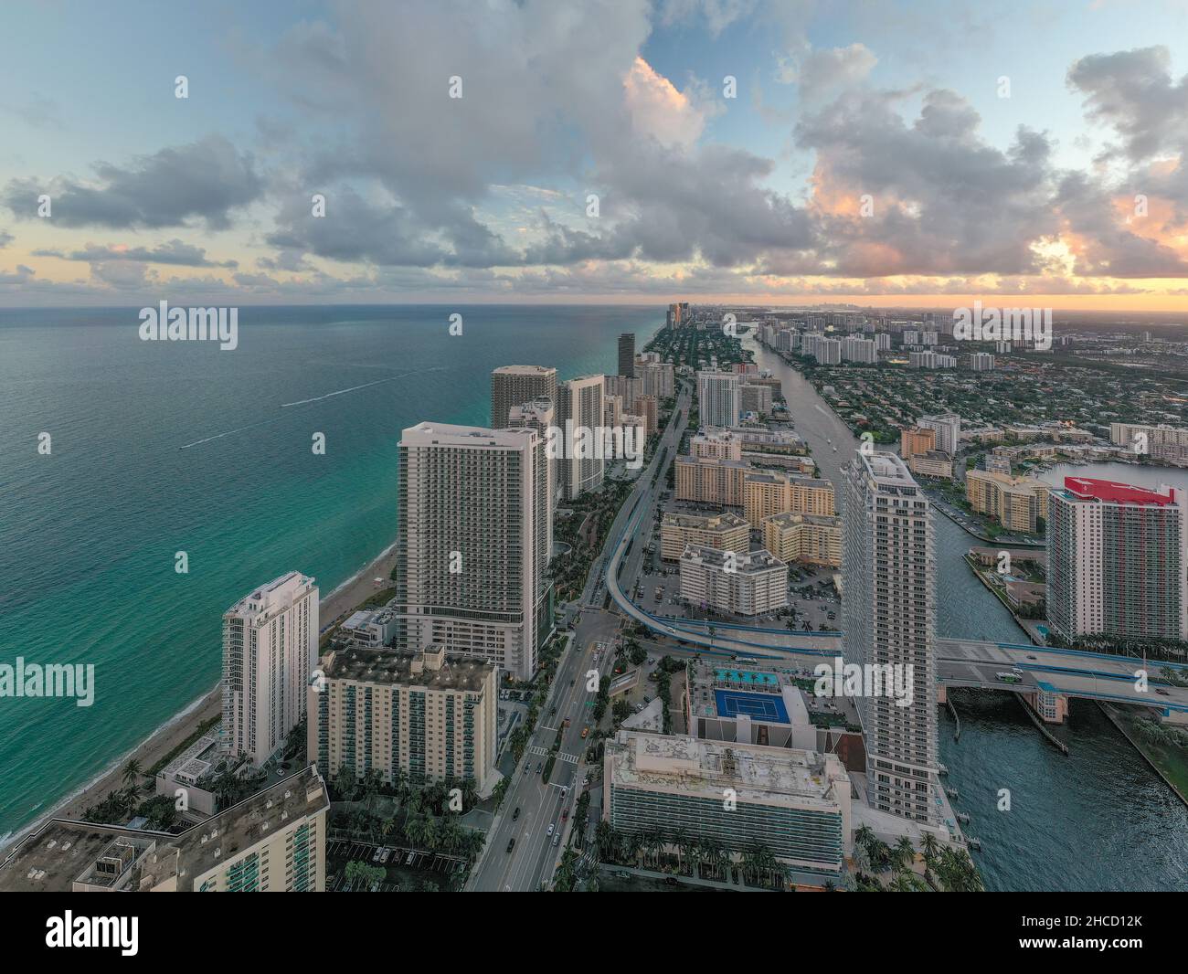 Hallandale beach aerial hi-res stock photography and images - Alamy