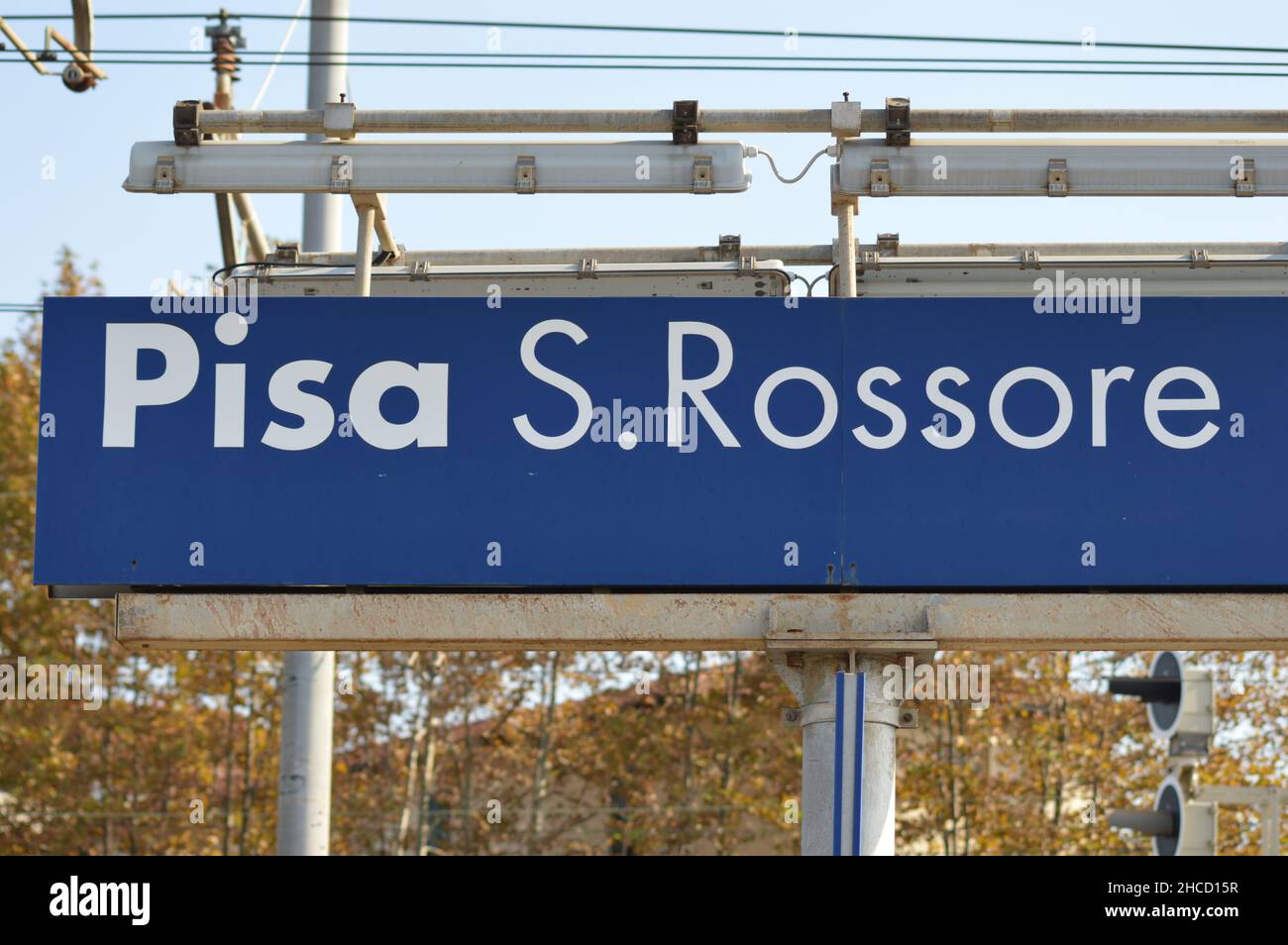 Sign pisa hi-res stock photography and images - Alamy