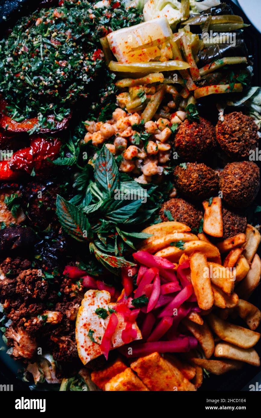 Food full hi-res stock photography and images - Alamy