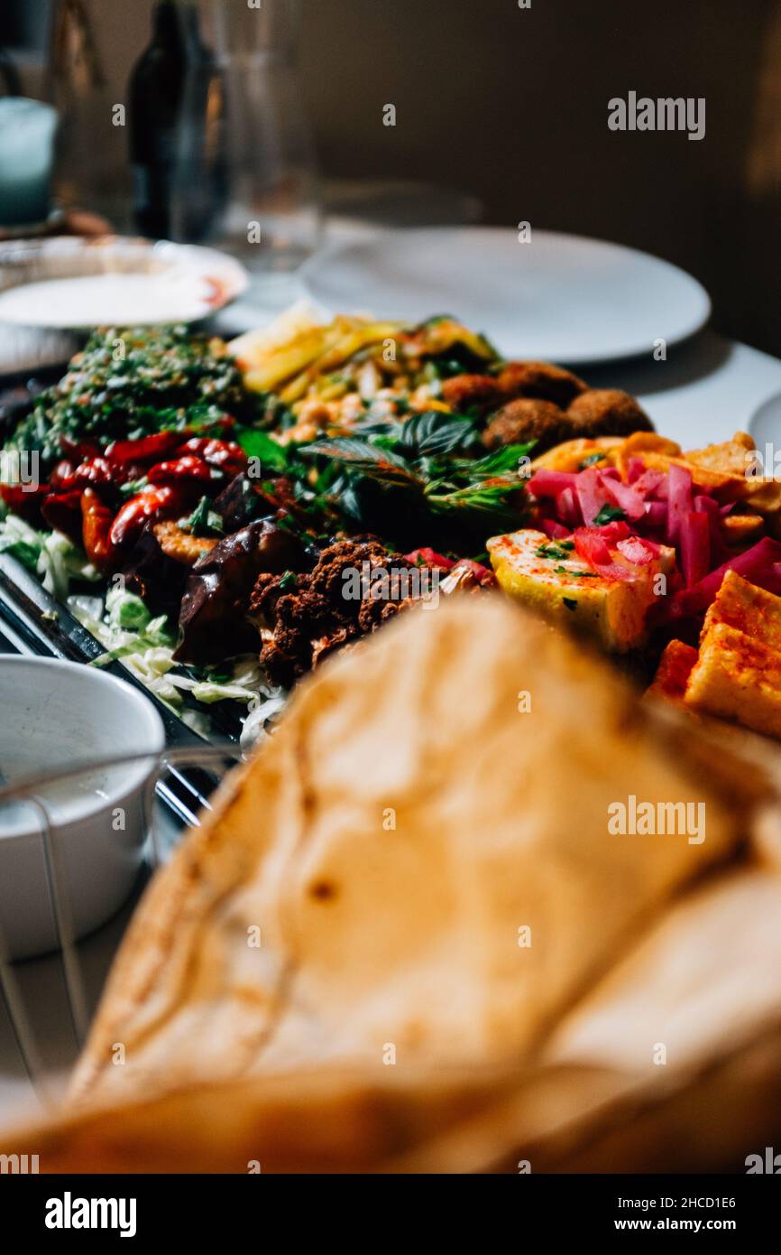 Full dinner hi-res stock photography and images - Alamy