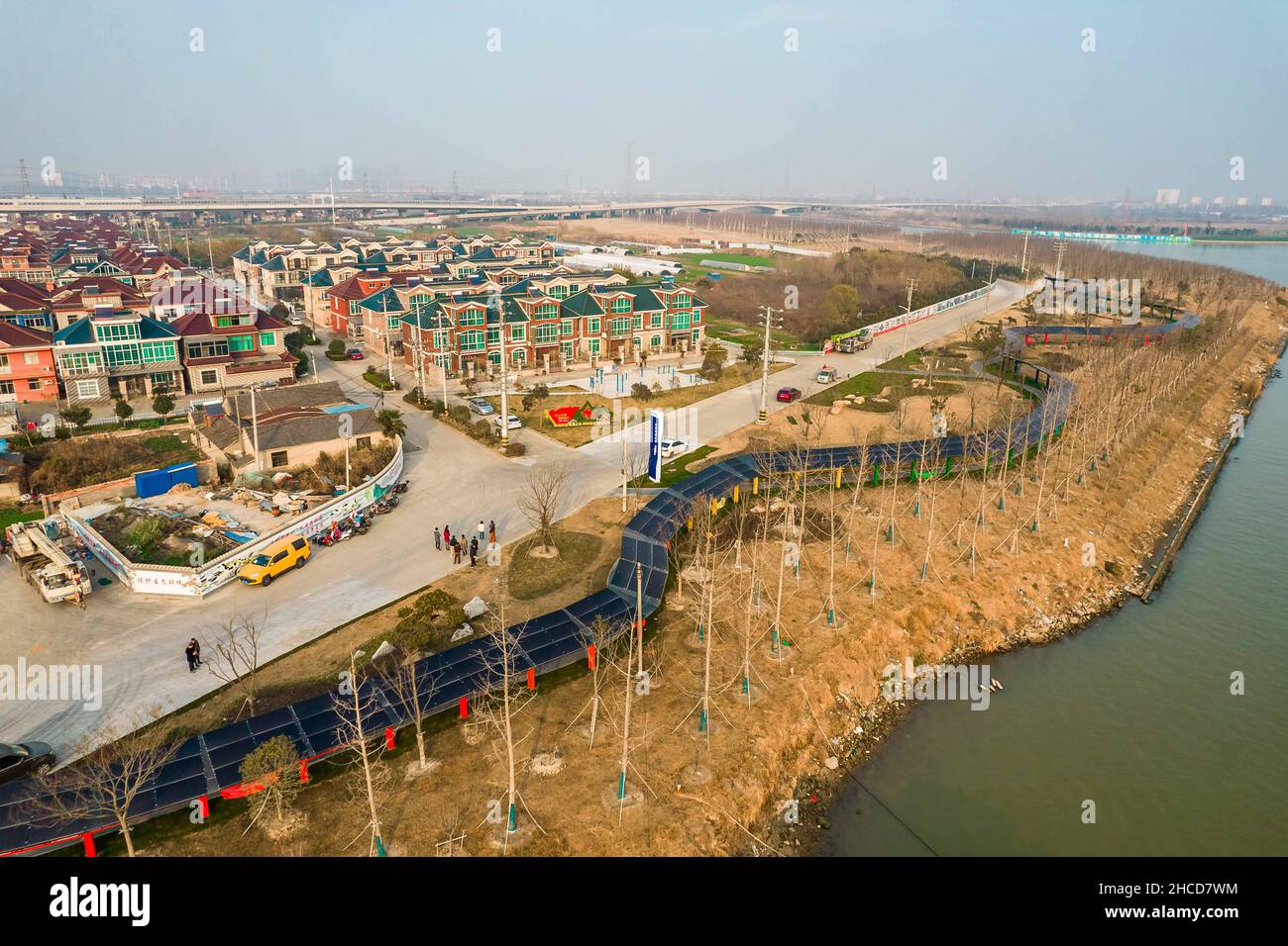 Sunshade panels hi-res stock photography and images - Alamy