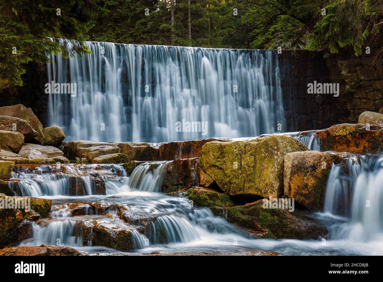 Beautiful scenery of the Wild Waterfall on the £omnica river, Karpacz ...