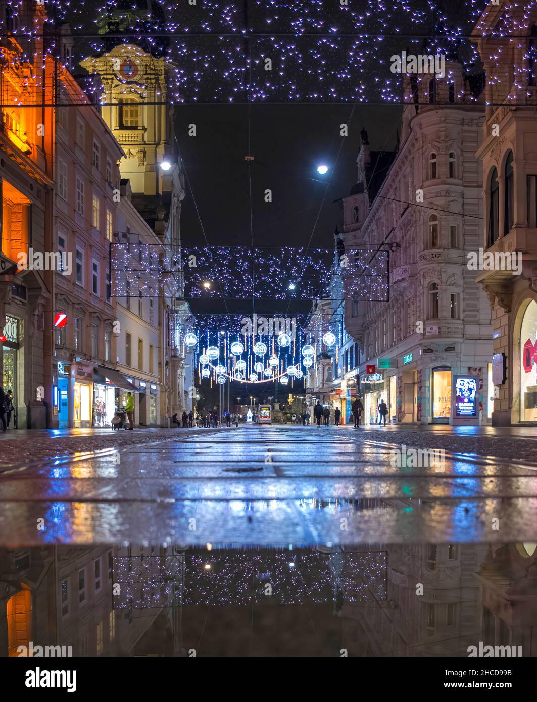 Graz, Austria-December 02, 2021: Beautiful Christmas decorations and ...