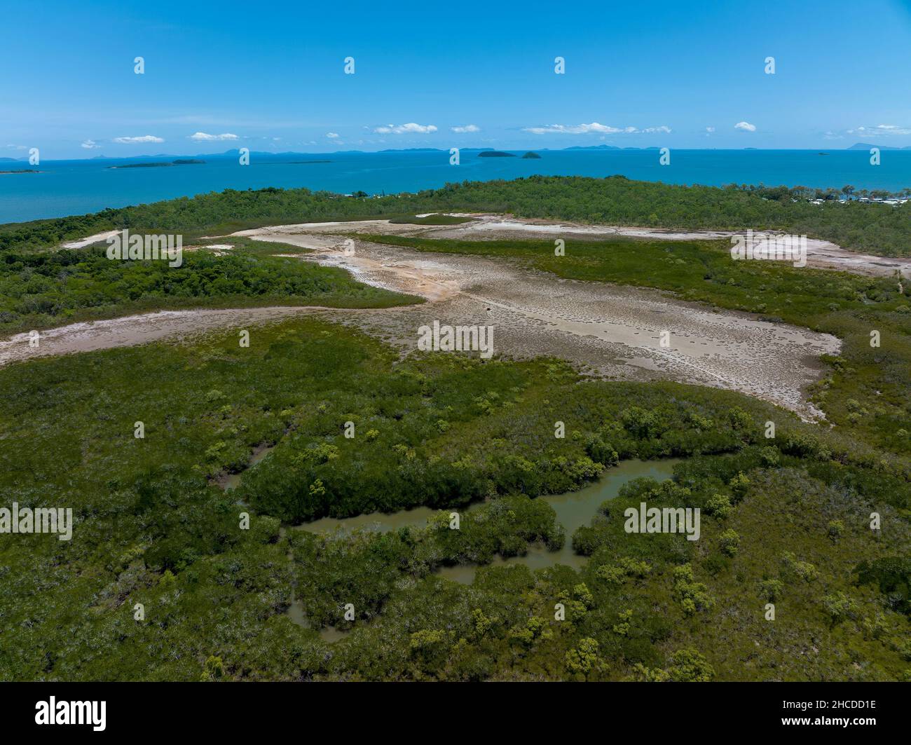 Droning hi-res stock photography and images - Alamy