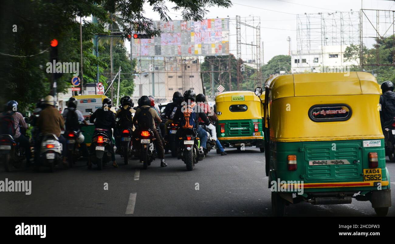 Auto rickshaw tuk tuk bangalore hi-res stock photography and images - Alamy