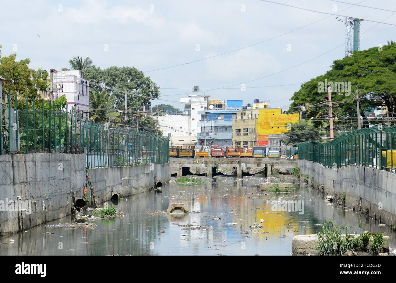 An open sewer canal in Bangalore, India Stock Photo - Alamy