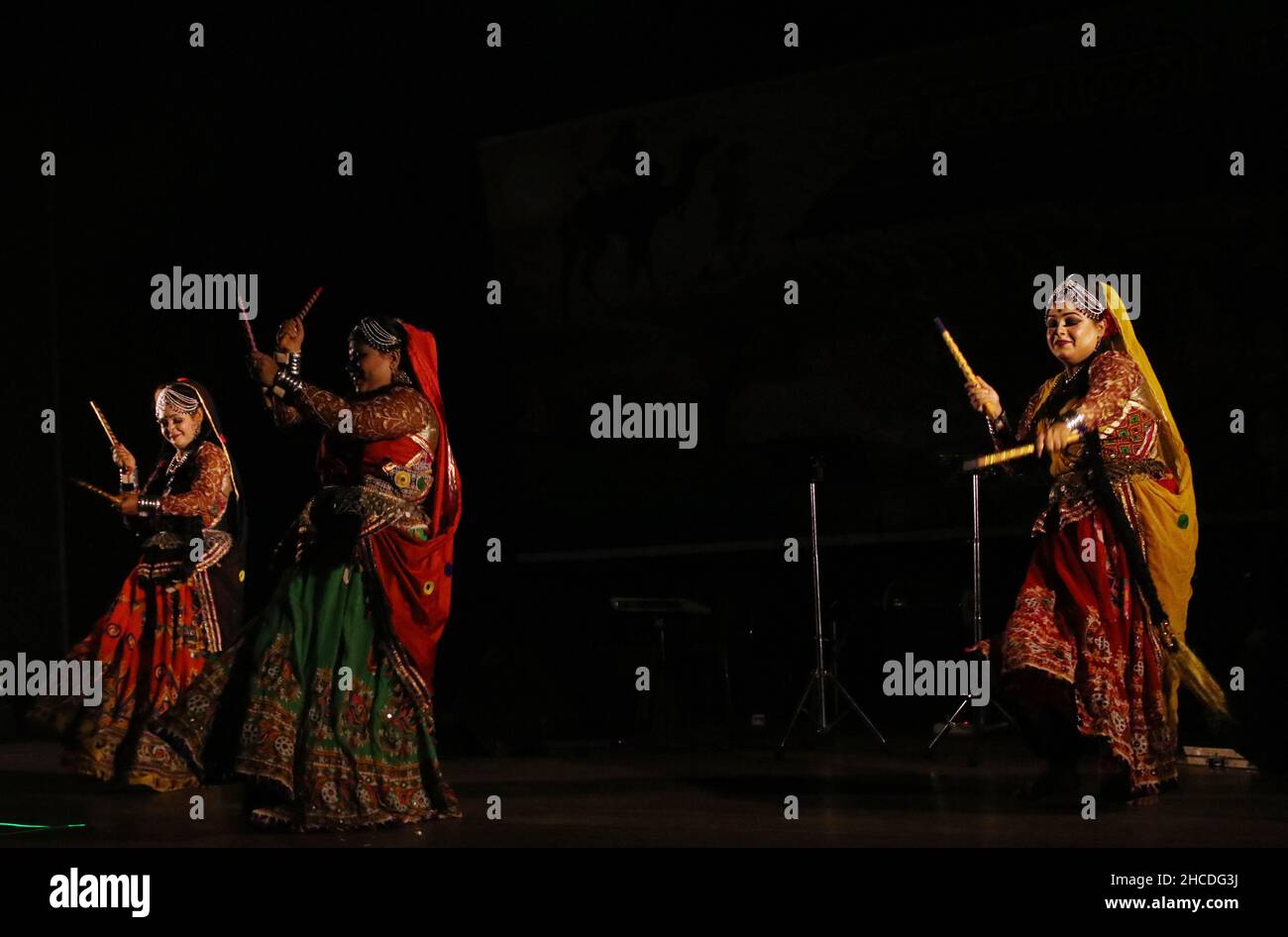 Kolkata, West Bengal, India. 25th Dec, 2021. Indian artists performing ...