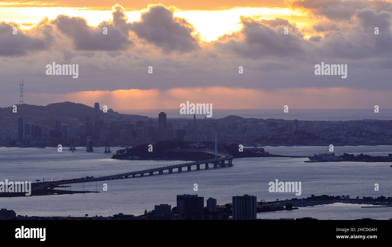Berkeley aerial hi-res stock photography and images - Alamy