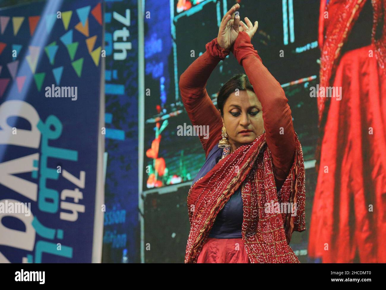 Sindh dance hi-res stock photography and images - Alamy