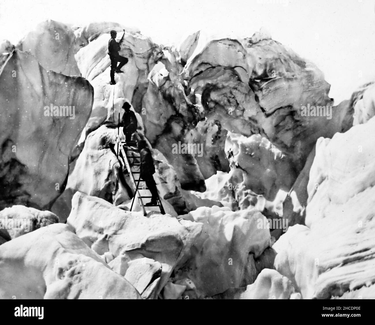Victorian mountaineers hi-res stock photography and images - Alamy