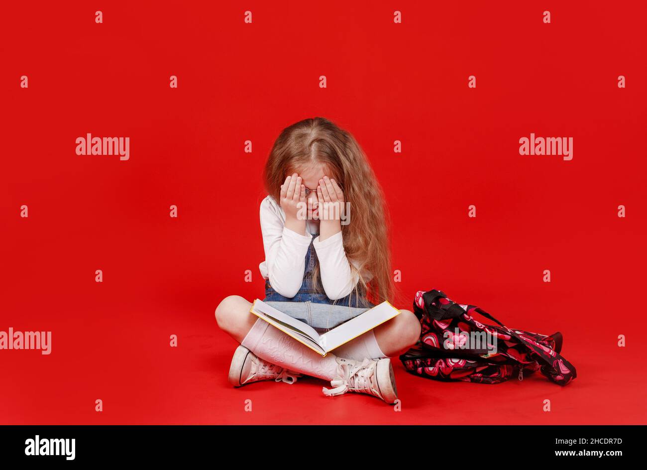 Little child crying classroom hi-res stock photography and images - Alamy
