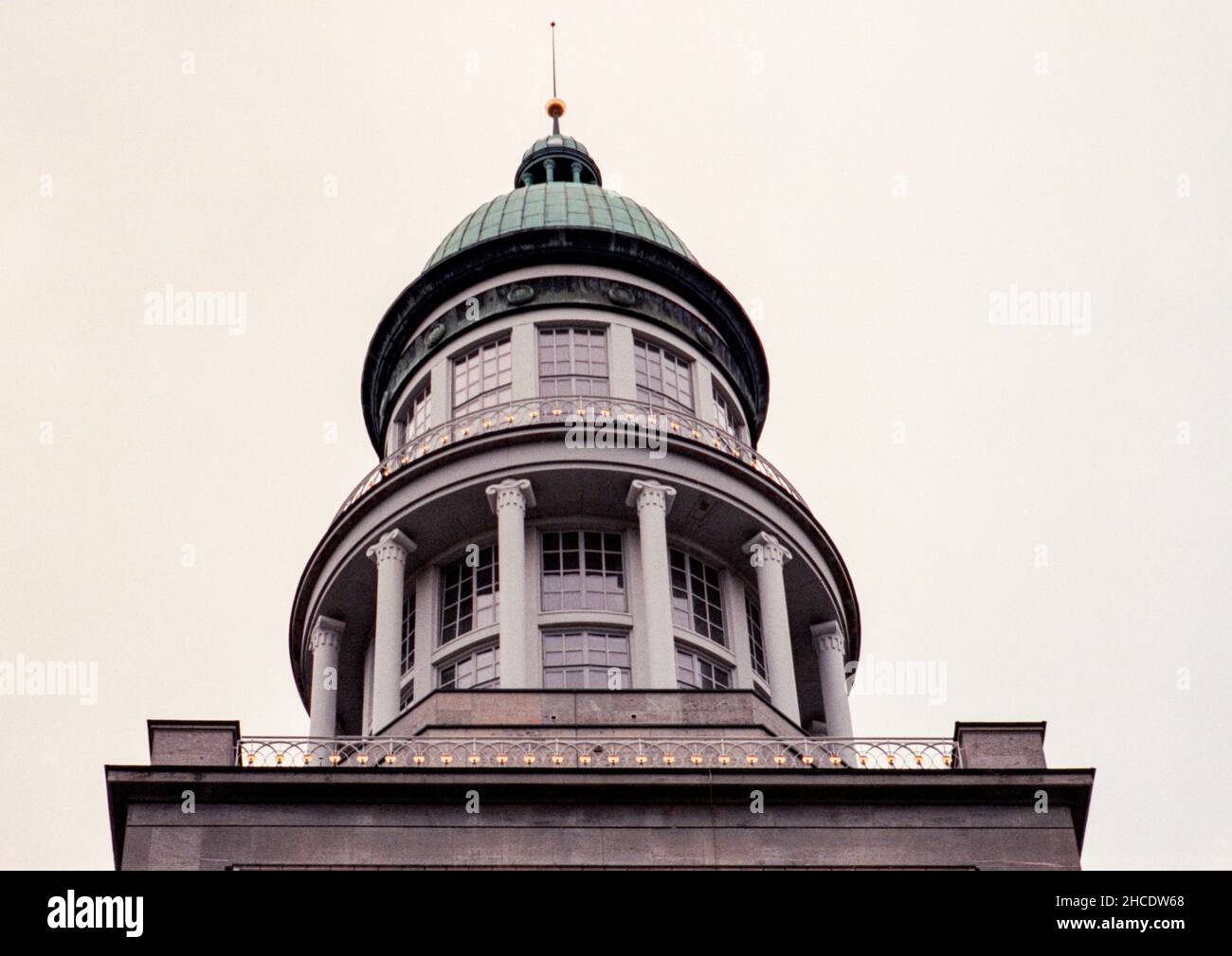 1950s building design hi-res stock photography and images - Alamy