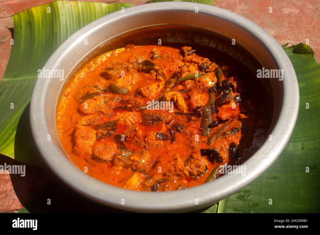 Kera fish curry hi-res stock photography and images - Alamy
