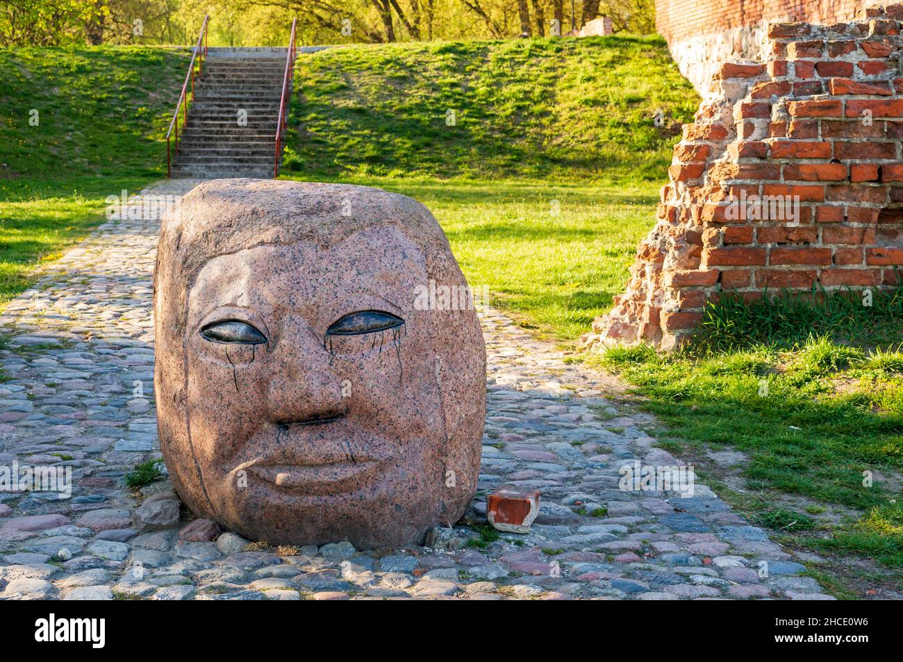 Shaped rock face hi-res stock photography and images - Alamy